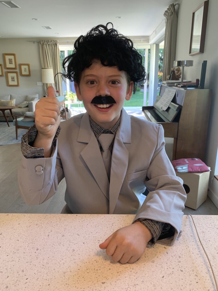 Leander Lewis – ACTOR